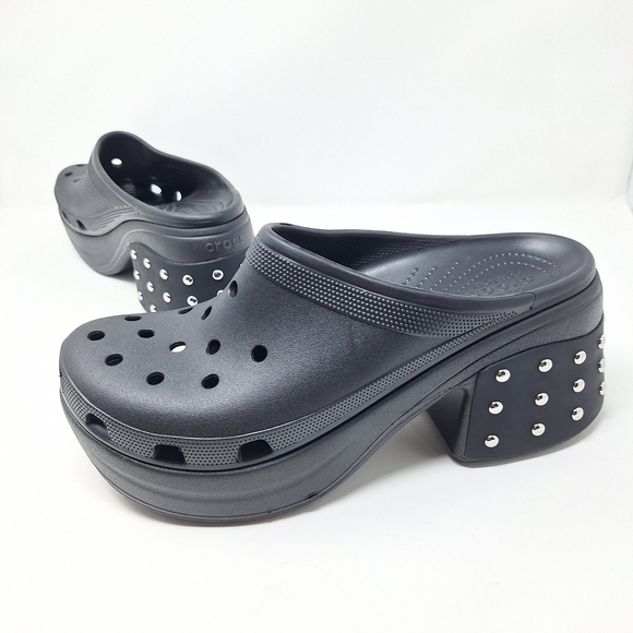 CROCS | Shoes | Crocs Black Siren Studded Heel Platform Clogs | Poshmark